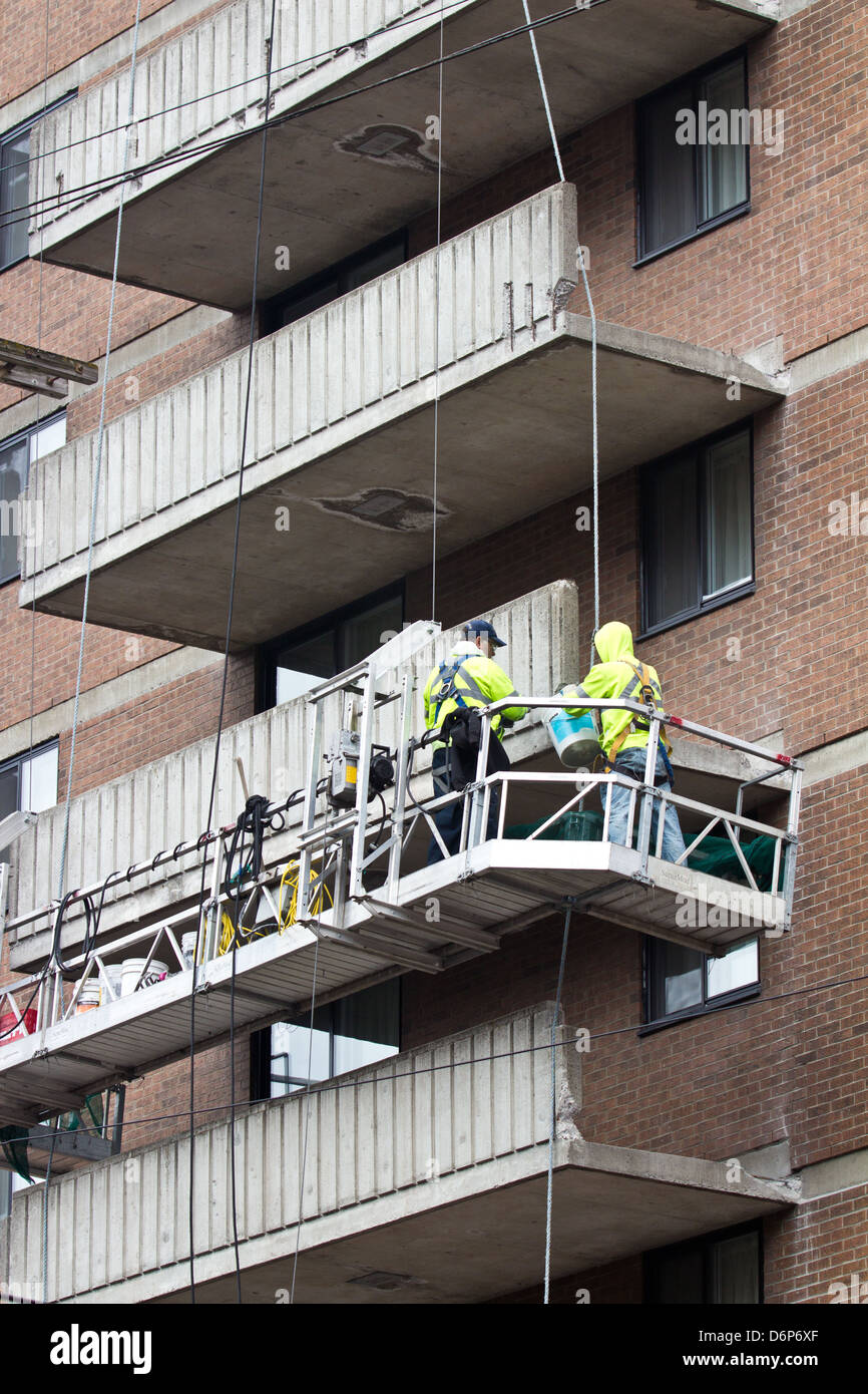 Suspended balcony hi-res stock photography and images - Alamy