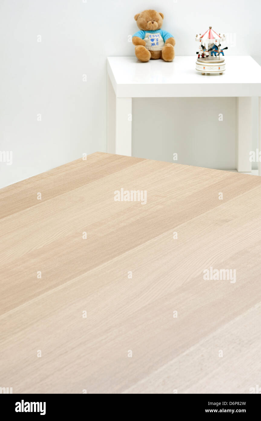 Empty room toys hi-res stock photography and images - Alamy