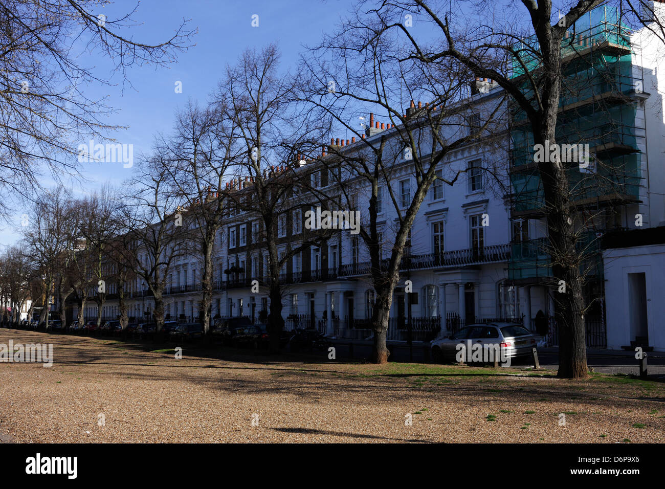 Royal Avenue in Chelsea on a beautiful spring day and viewed from St ...