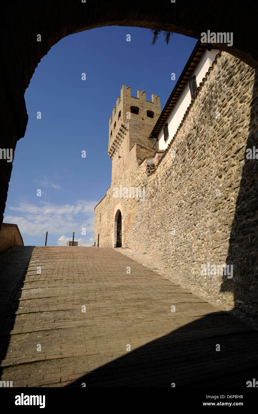 Italy, Umbria, Montefalco, Sant'Agostino gate Stock Photo - Alamy