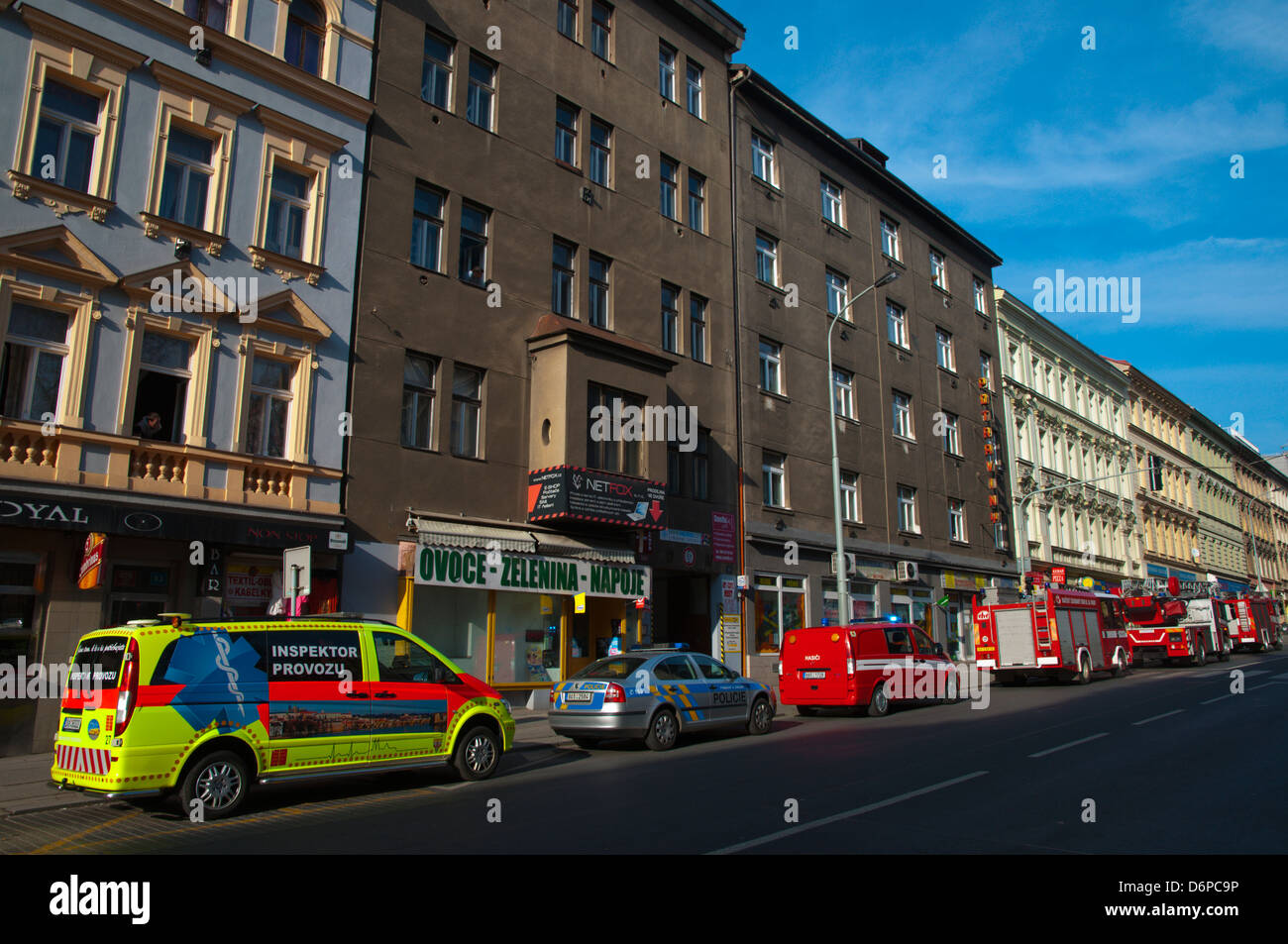Emergency vehicle vehicles ambulance hi-res stock photography and ...