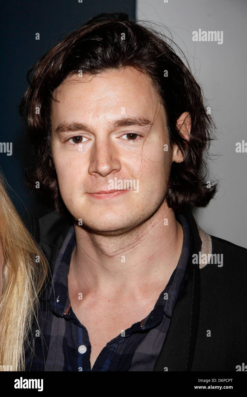 Benjamin Walker World Premiere of the Manhattan Theatre Club production ...