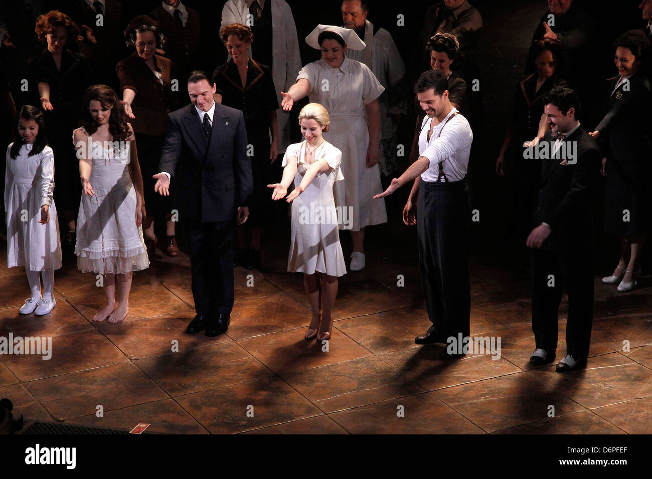 Maya Jade Frank, Rachel Potter, Michael Cerveris, Elena Roger, Ricky ...