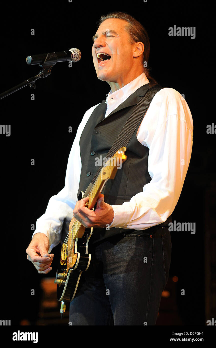 Grand Funk Railroad Stock Photos & Grand Funk Railroad Stock Images - Alamy