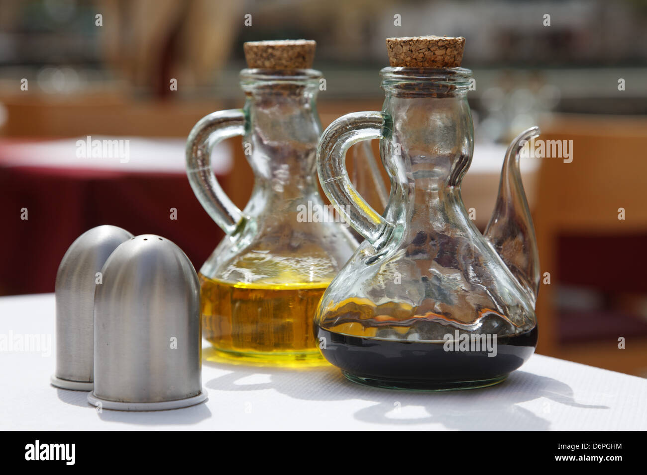 Malta, Gozo, Xlendi, restaurant, olive oil, vinegar, peaceful ...