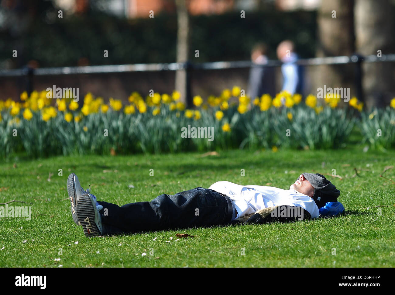 People enjoying the warm spring weather in St James's Park. Forecasters ...