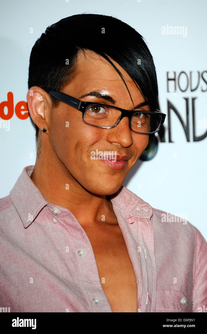 Bobby-Cole Norris UK premiere of Nickelodeon TV series 'House of Anubis ...