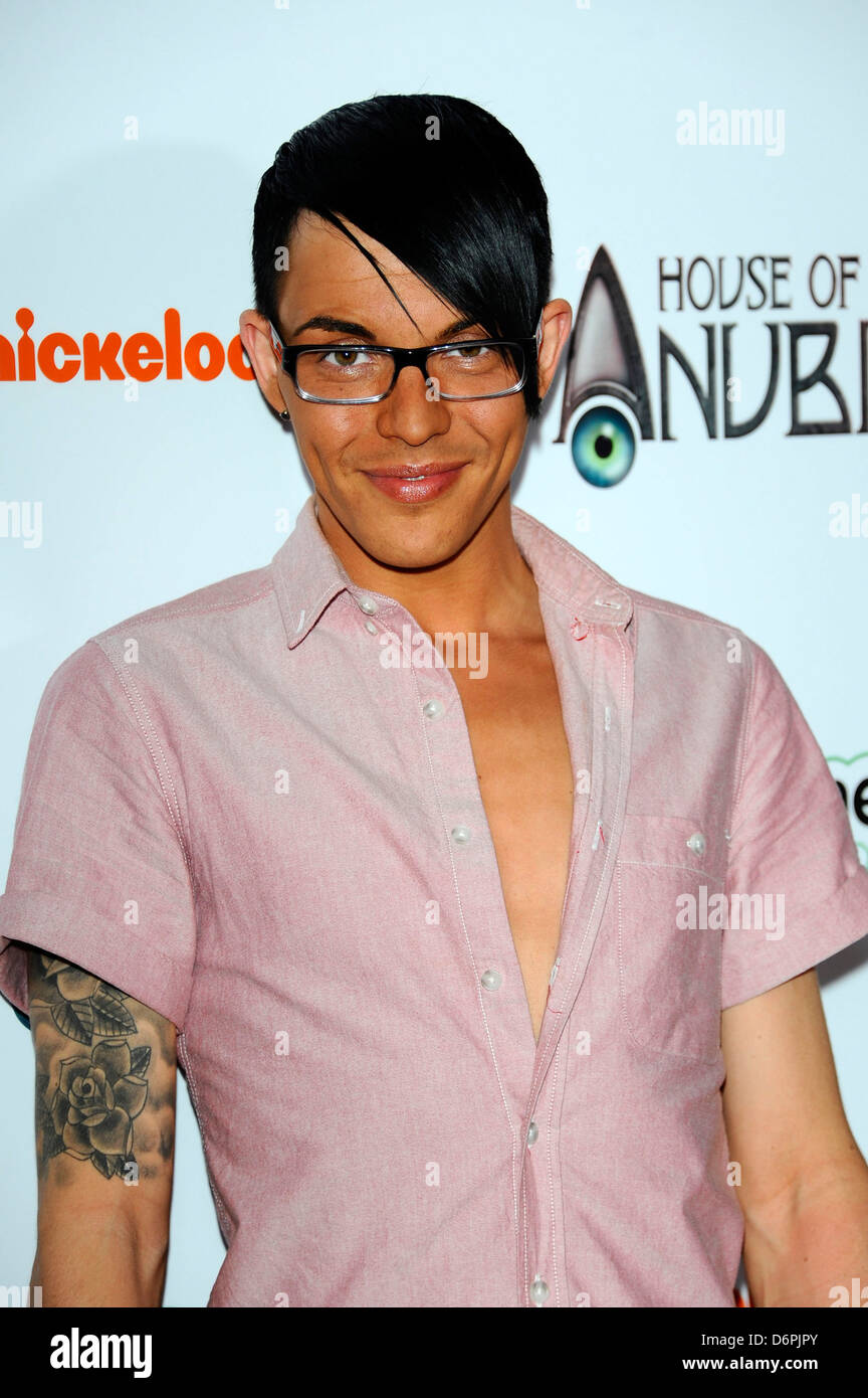Bobby-Cole Norris UK premiere of Nickelodeon TV series 'House of Anubis ...