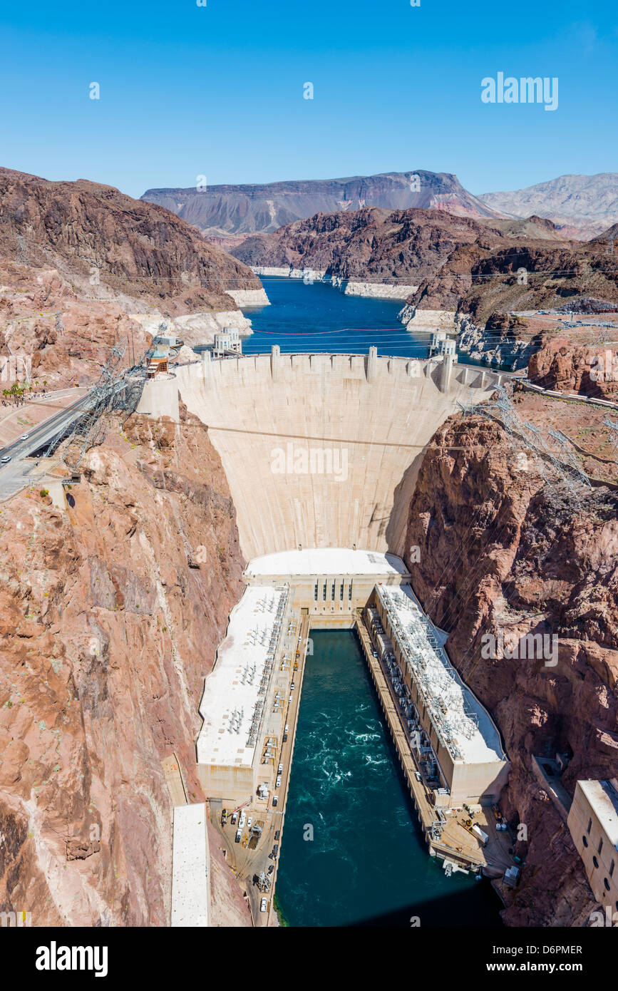 Hoover dam hi-res stock photography and images - Alamy