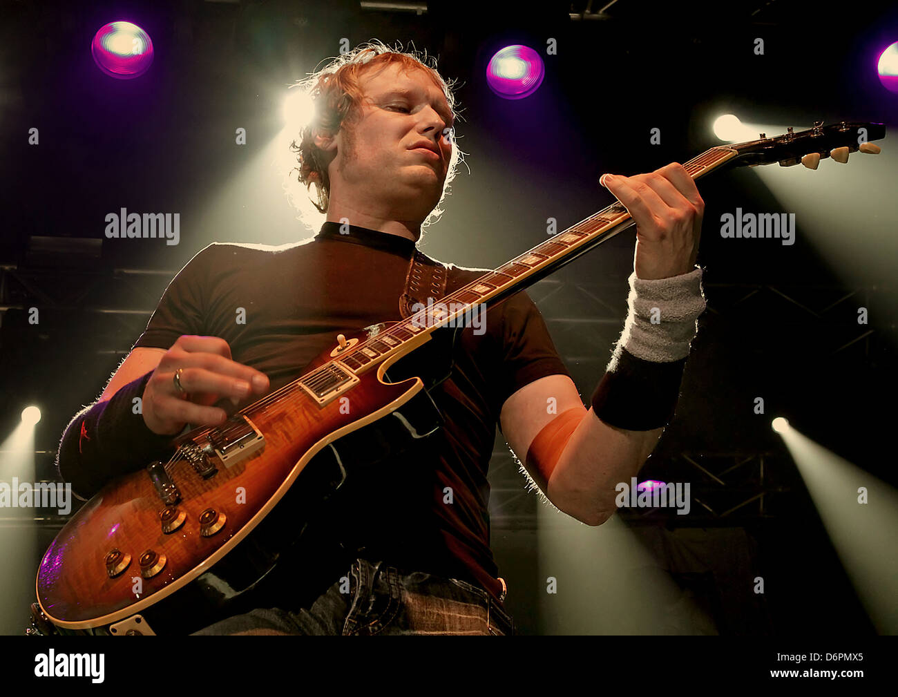 Matt Roberts of 3 Doors Down perform in concert at the Manchester ...