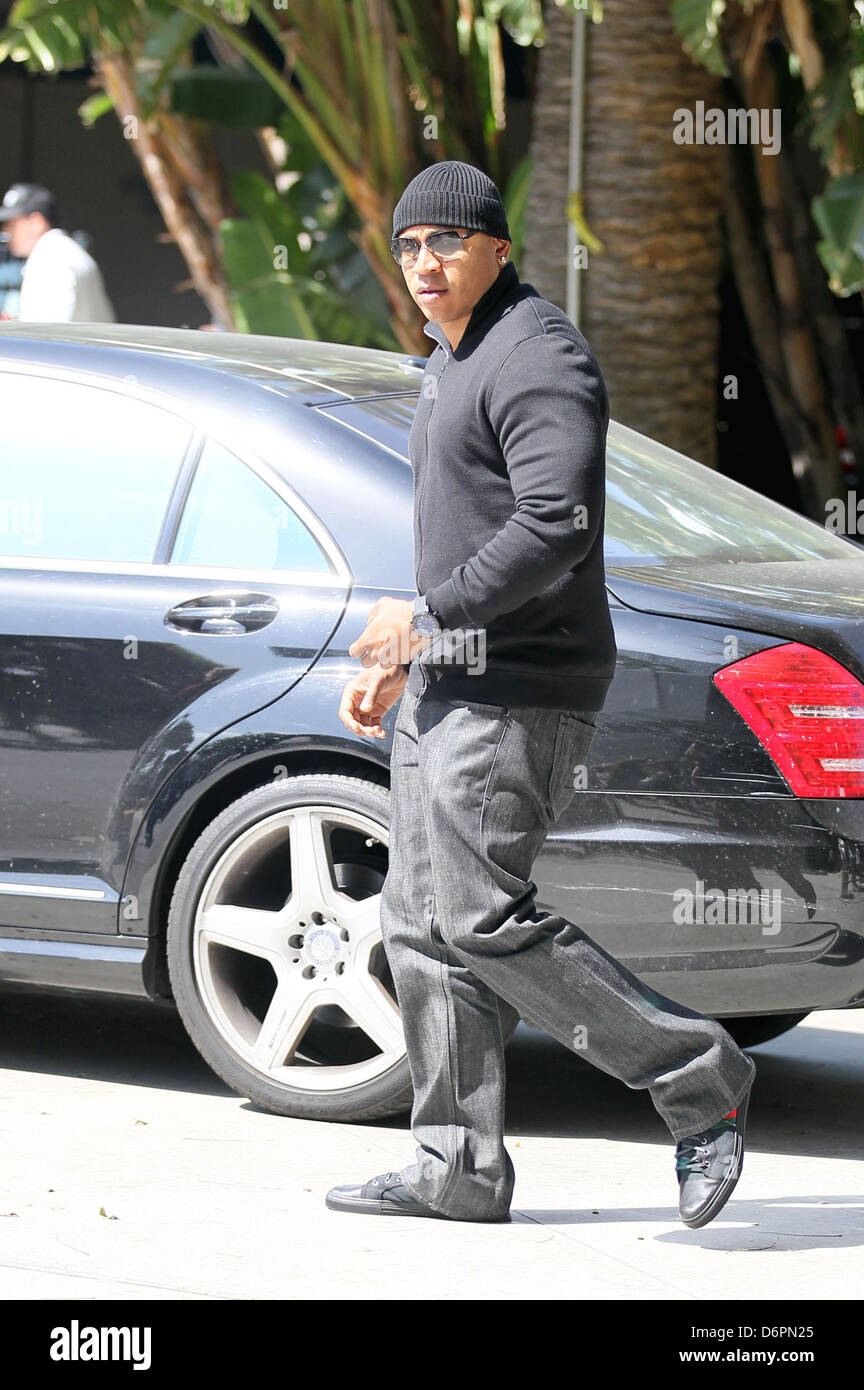 Ll cool j aka james todd smith hi-res stock photography and images - Alamy