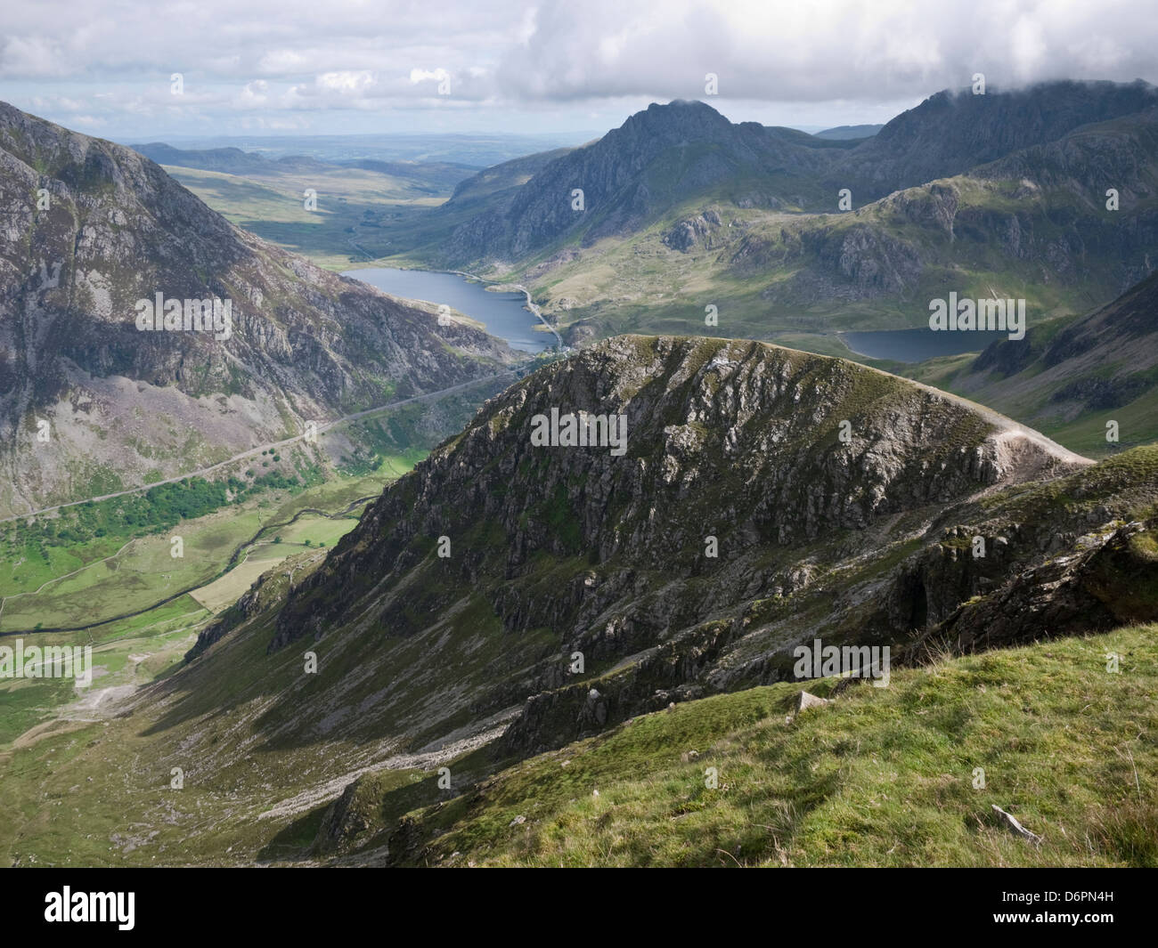 Snowdonia's Y Glyderau mountains viewed from Foel-goch, showing Tryfan ...