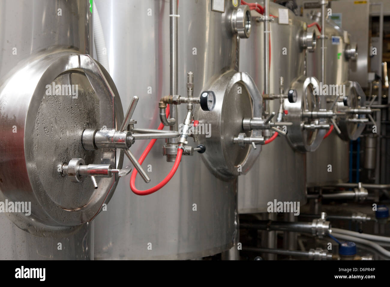 Visit a brewery hi-res stock photography and images - Alamy