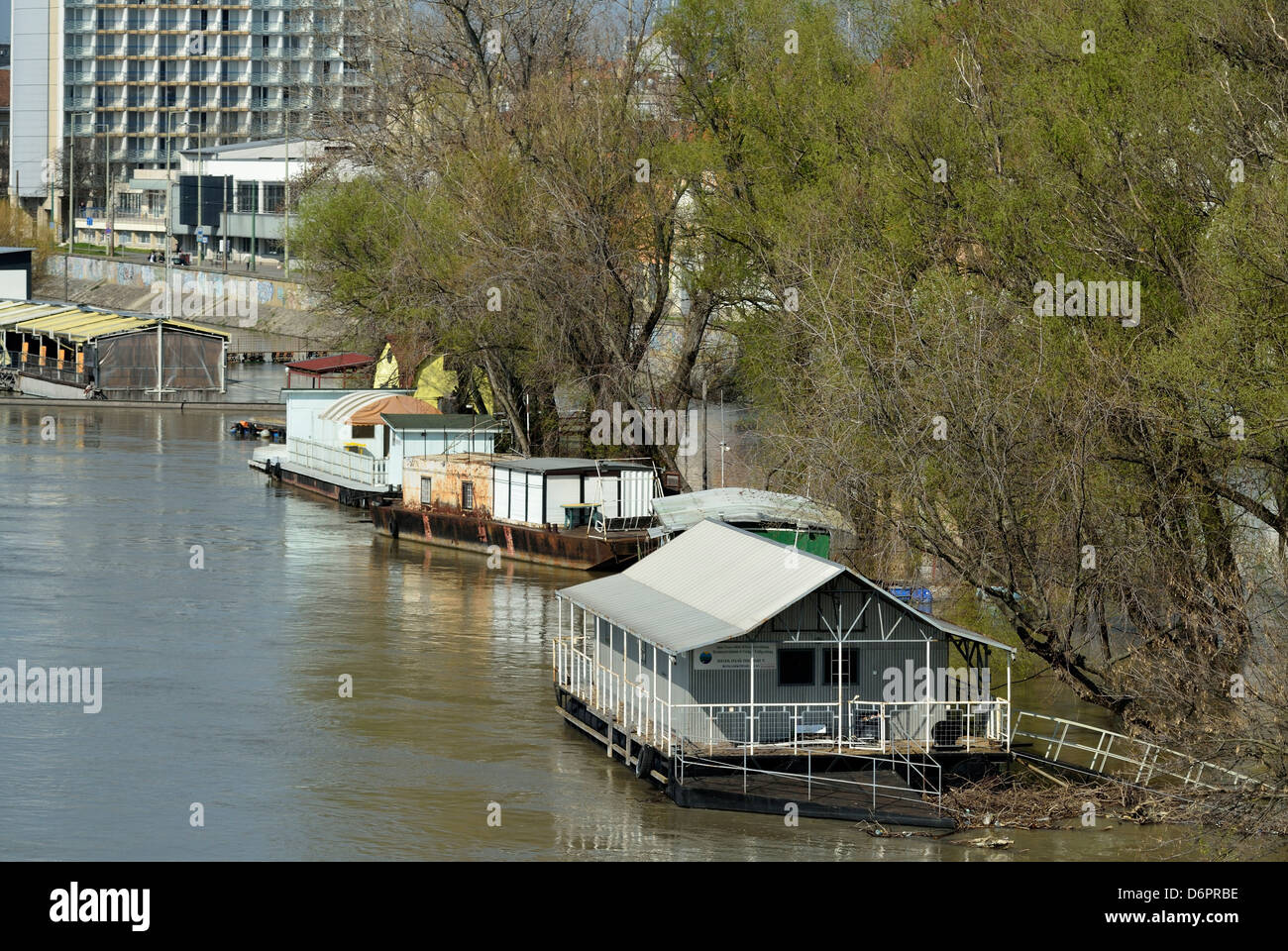Flooding on the River Tisza at Szeged Hungary CEE boat houses Stock ...
