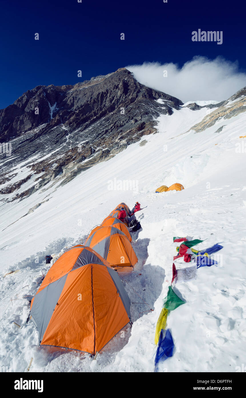 Lhotse face everest expedition hi-res stock photography and images - Alamy