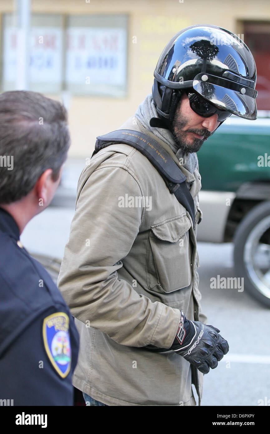 Keanu Reeves returning to the scene and speaking to the Beverly Hills ...