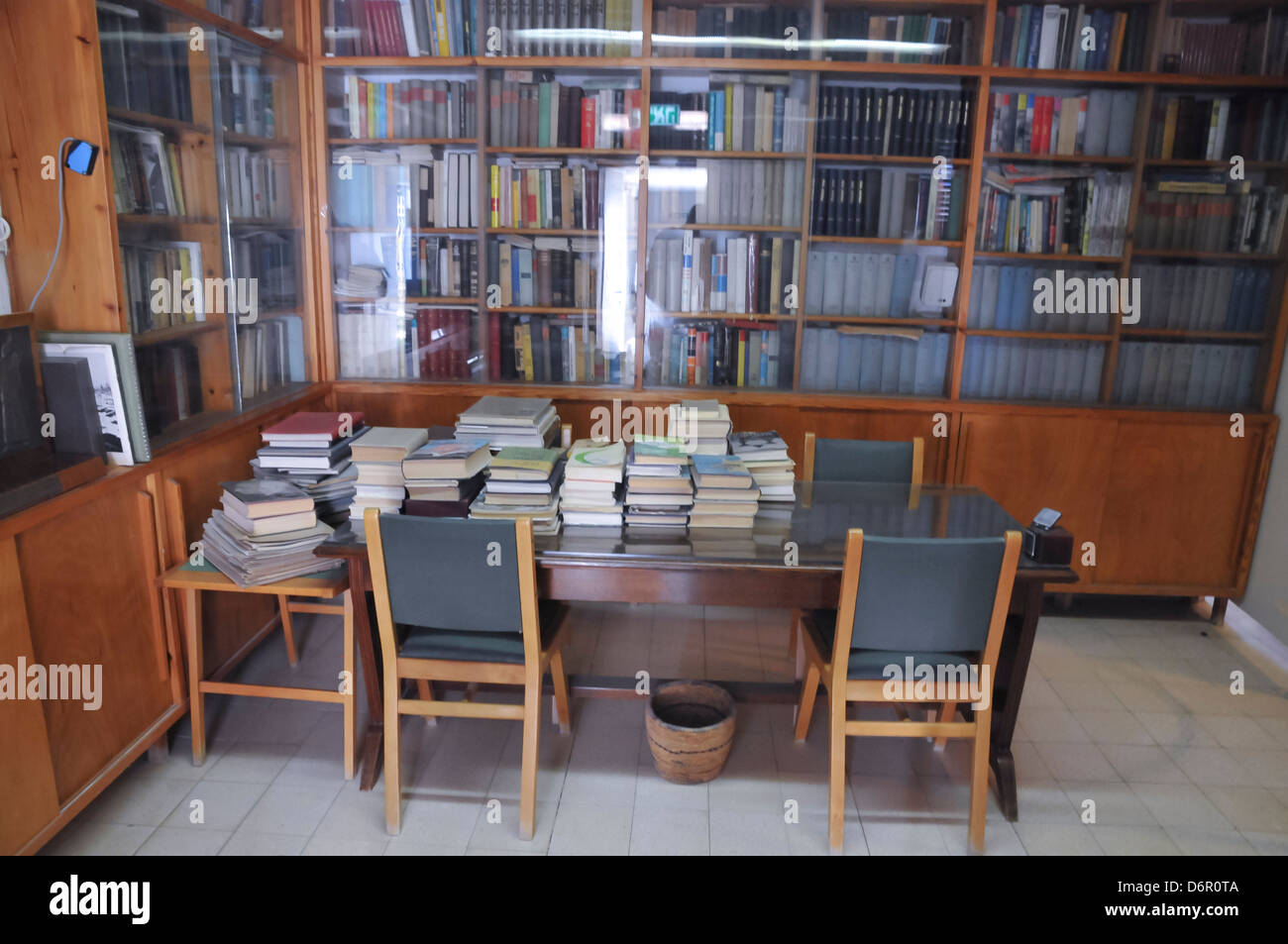 Israel, Negev desert, Kibbutz Sde Boker, Interior of Ben-Gurion Desert ...