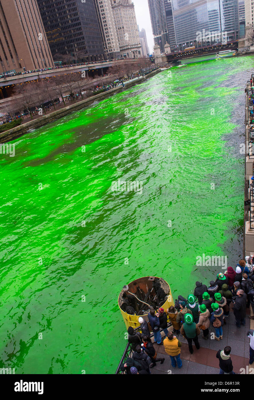 CHICAGO - MARCH 16: The Chicago River is dyed green for St. Patrick's ...