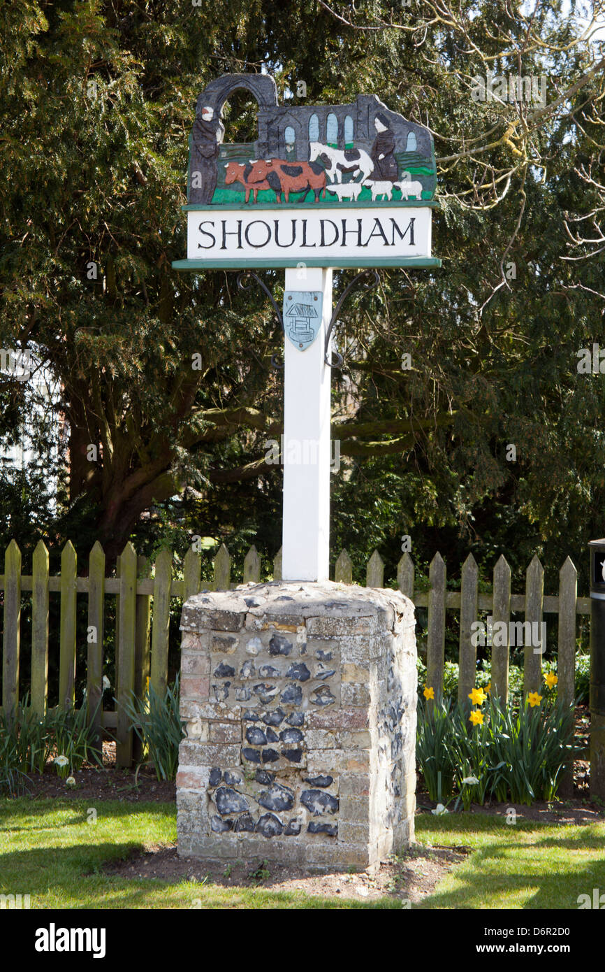 Houldham village sign Stock Photo - Alamy