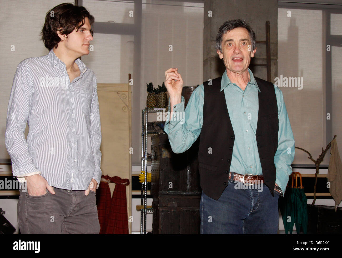 Alex Timbers and Roger Rees Meet and greet with the cast and creative ...