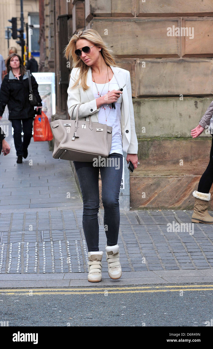 Alex Curran aka Alex Gerrard heading out for lunch with a friend in ...
