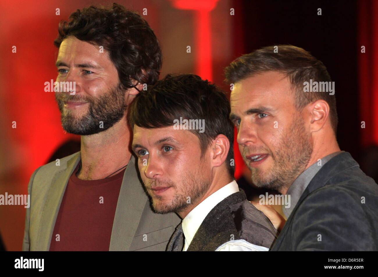Gary barlow and howard donald of take that hi-res stock photography and ...