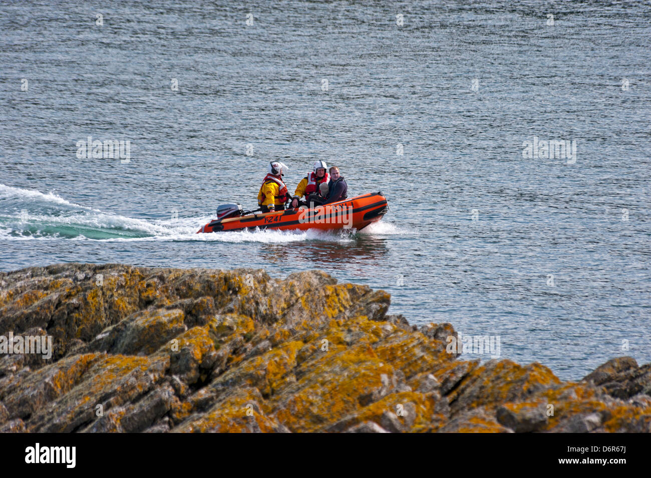 Rnli rescue boat training hi-res stock photography and images - Alamy