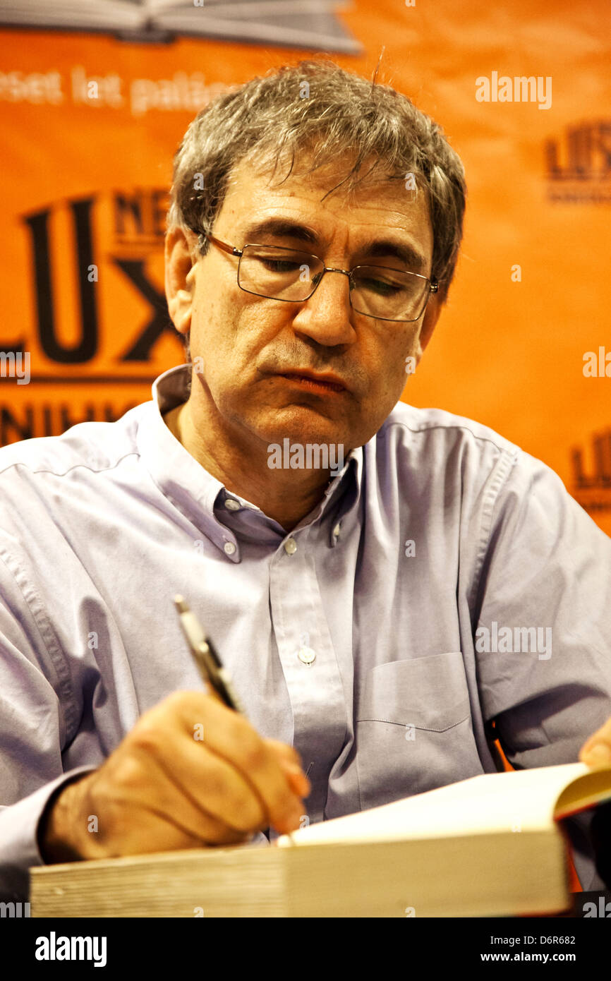 Turkish writer Orhan Pamuk, recipient of the 2006 Nobel Prize in ...
