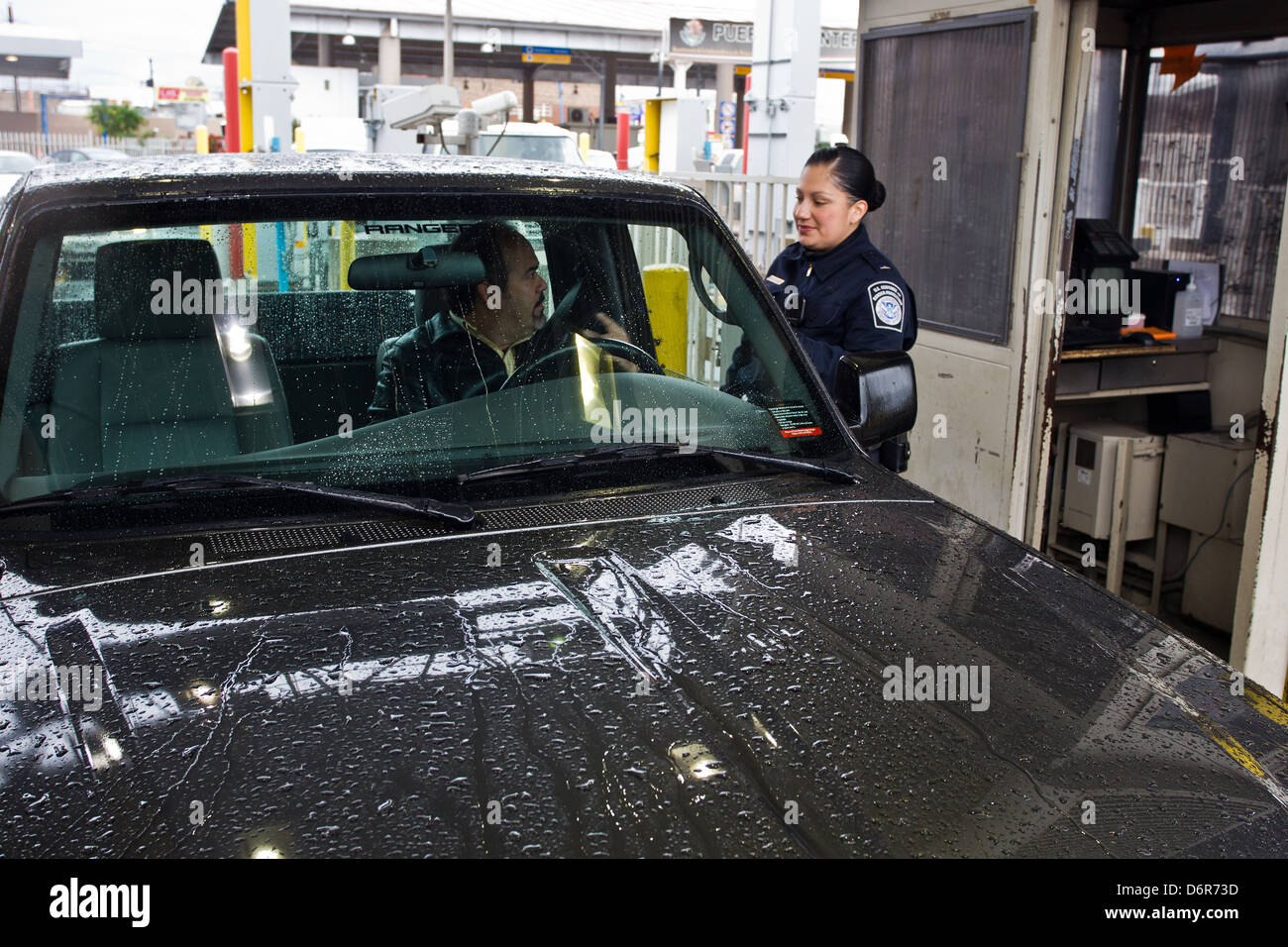 A US Customs and Border Protection immigration check point for vehicles ...
