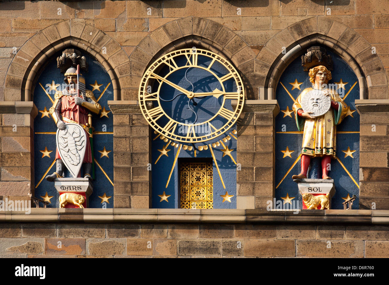 Cardiff castle clock tower hi-res stock photography and images - Alamy