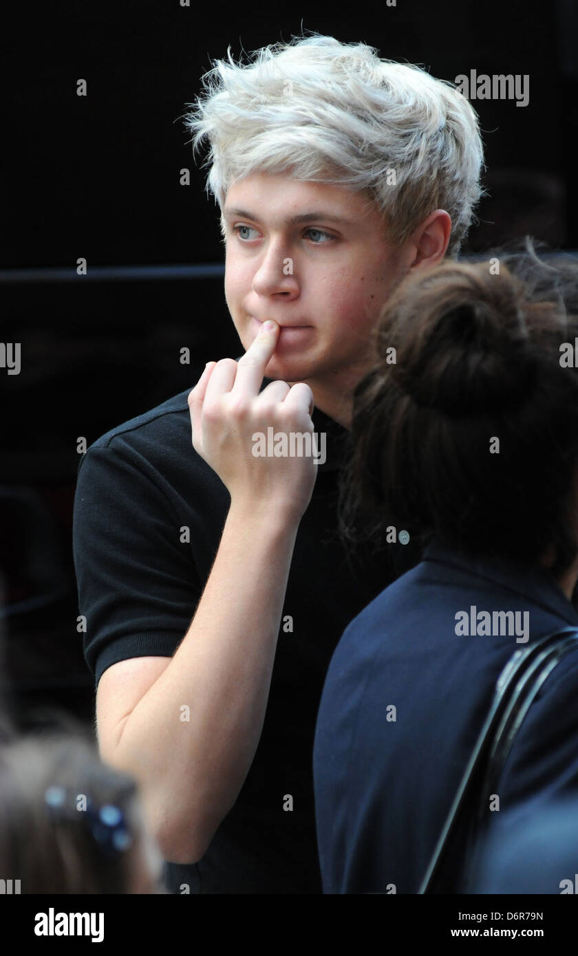 One Direction Middle Finger