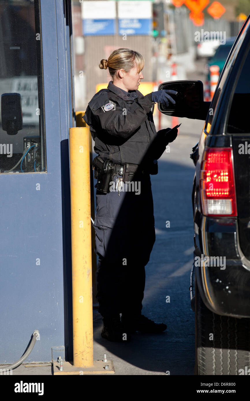 Border crossing customs inspection border hi-res stock photography and ...