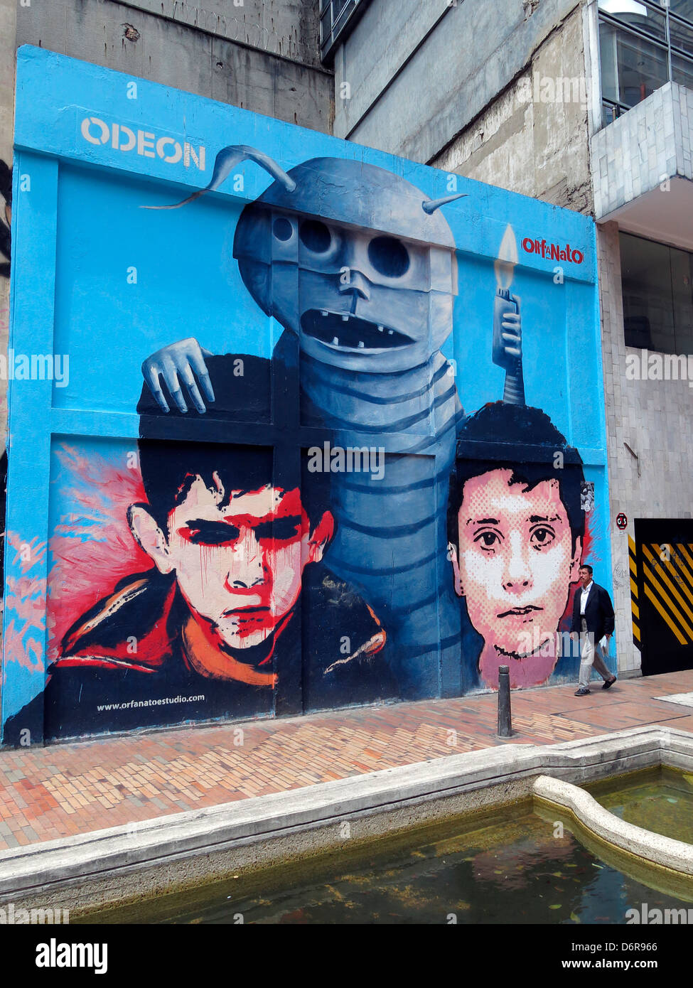 Street art mural in Bogota, Colombia Stock Photo - Alamy