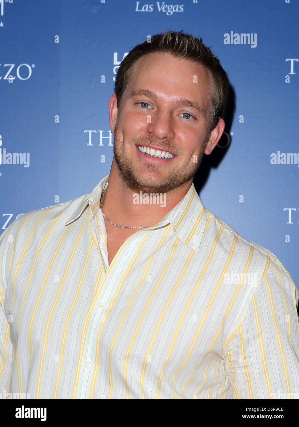 Tye Strickland Melissa Rycroft and Tye Strickland host a fan party at ...