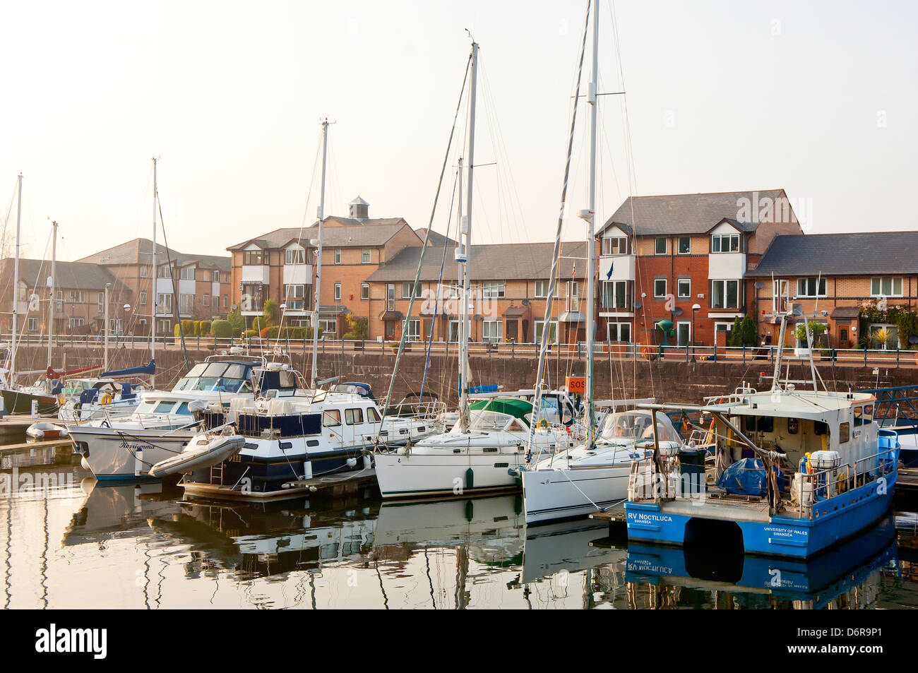 Penarth dock hi-res stock photography and images - Alamy