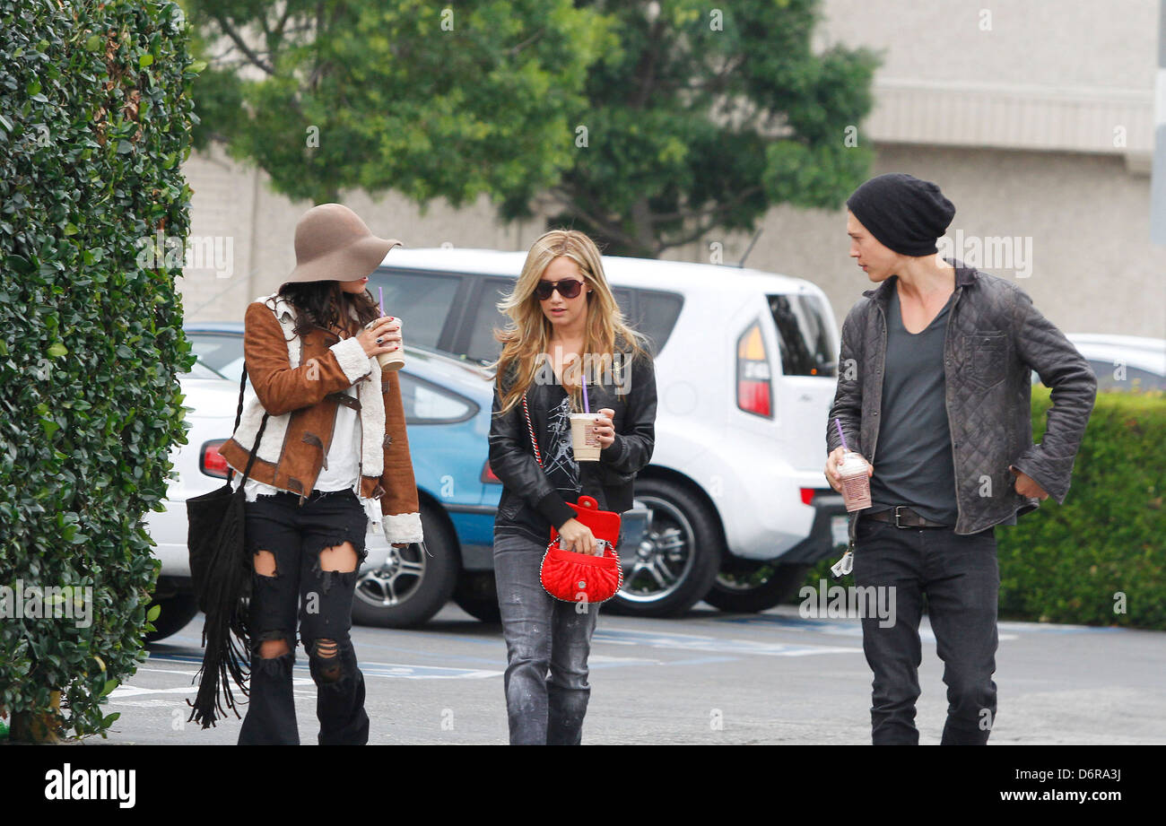 Austin Butler And Ashley Tisdale