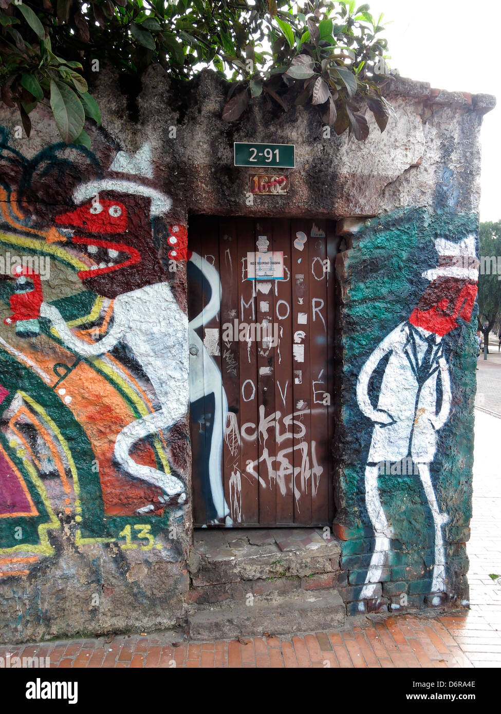 Street art mural in Bogota, Colombia Stock Photo - Alamy