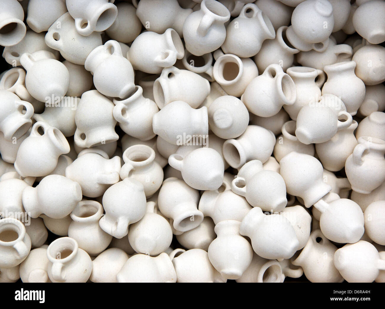 Pottery background hi-res stock photography and images - Alamy