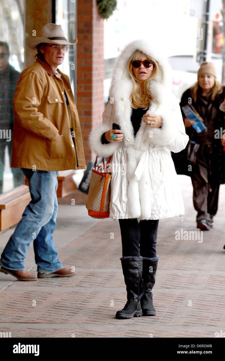 Goldie hawn kurt russell aspen hi-res stock photography and images - Alamy