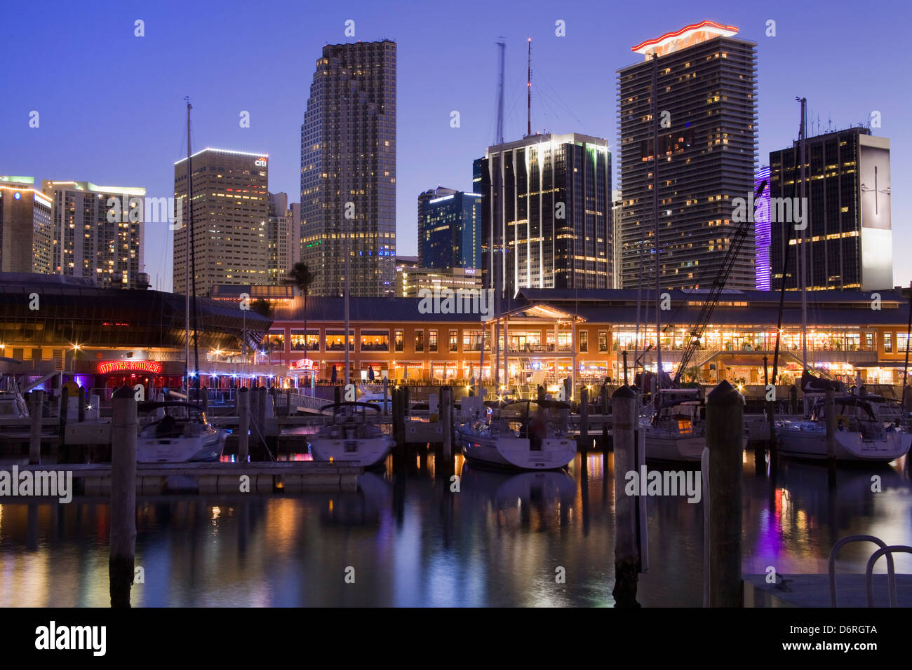 Miami skyline at night, Florida, USA Stock Photo - Alamy