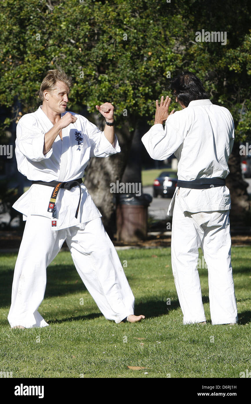 Dolph Lundgren practicing martial arts at a park in Beverly Hills ...