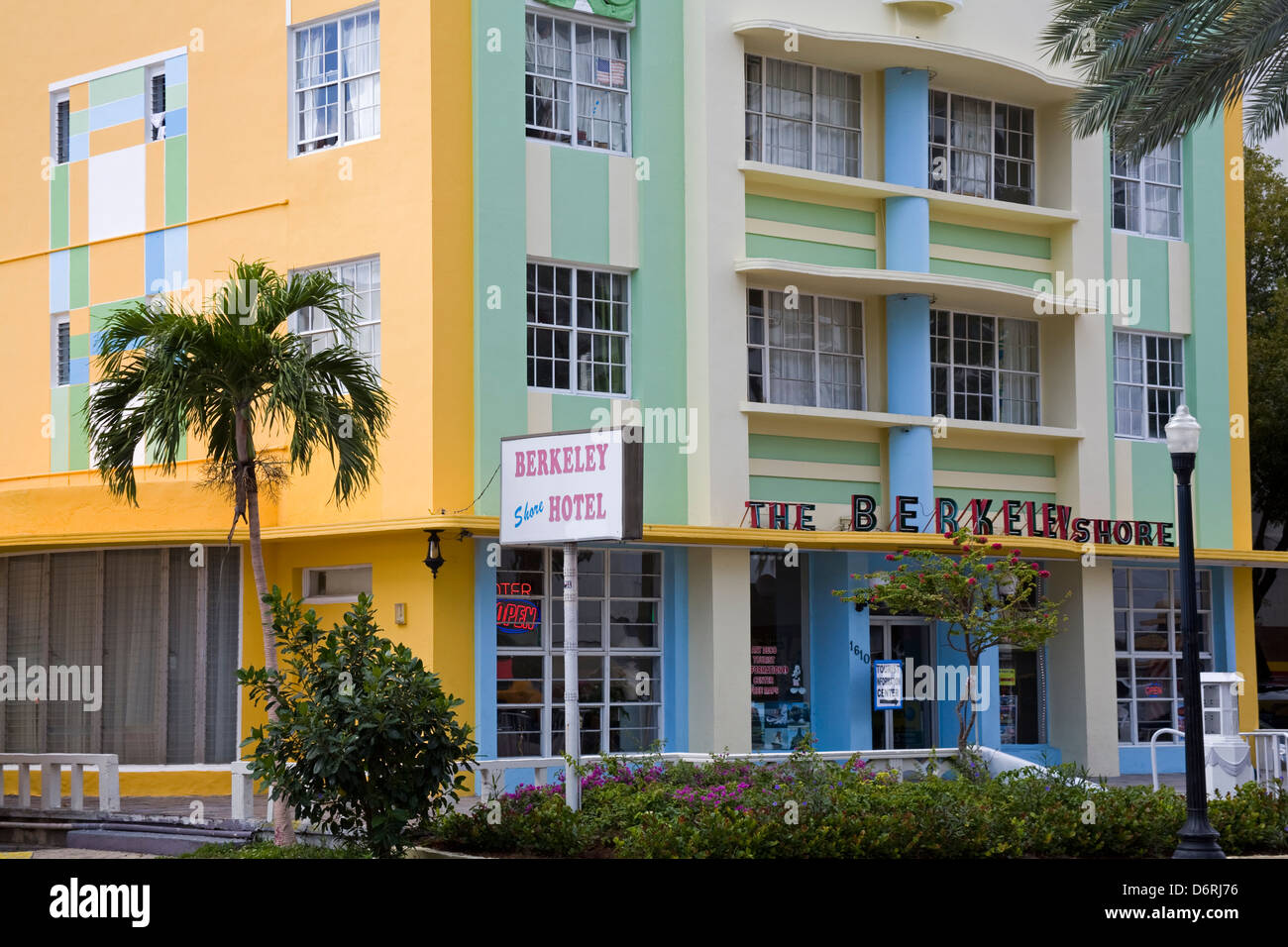 The Berkeley Shore Hotel on Collins Avenue, South Beach, Miami Beach ...