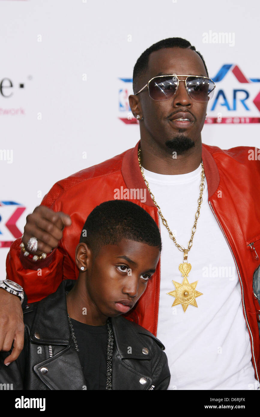 Sean 'Diddy' Combs T-Mobile Magenta Carpet At The 2011 NBA All-Star ...