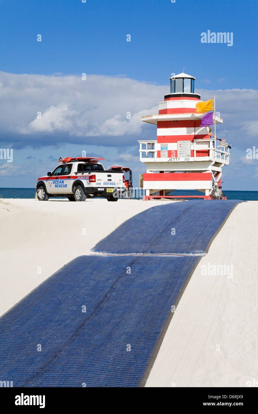 Lifeguard tower on South Beach, City of Miami Beach, Florida, USA Stock ...