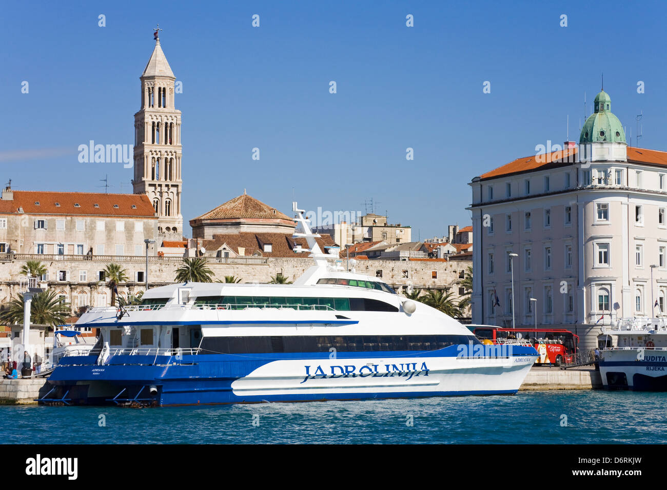 Ferry terminal in split hi-res stock photography and images - Alamy