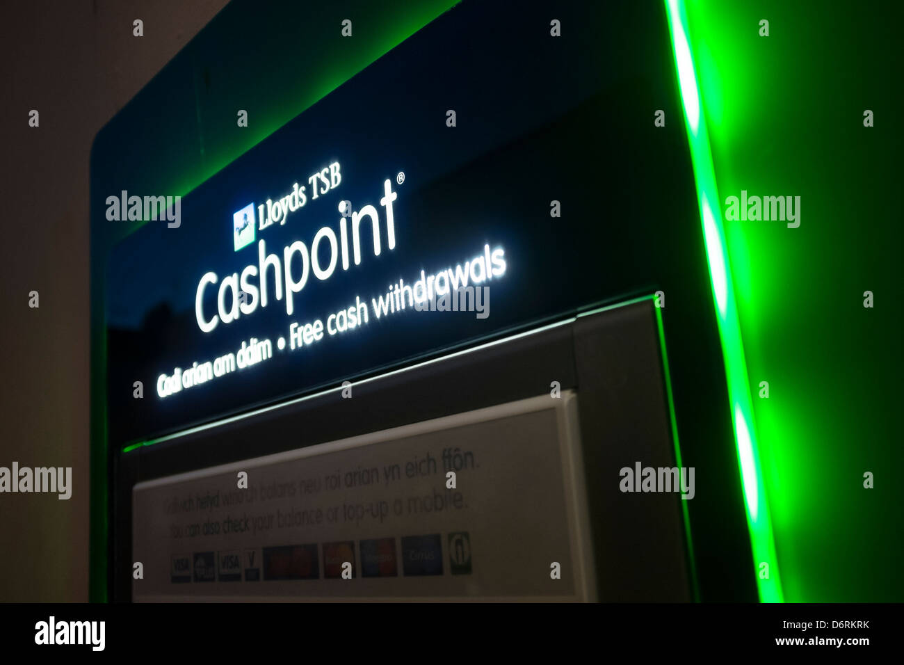 Cashpoint Uk High Resolution Stock Photography and Images - Alamy