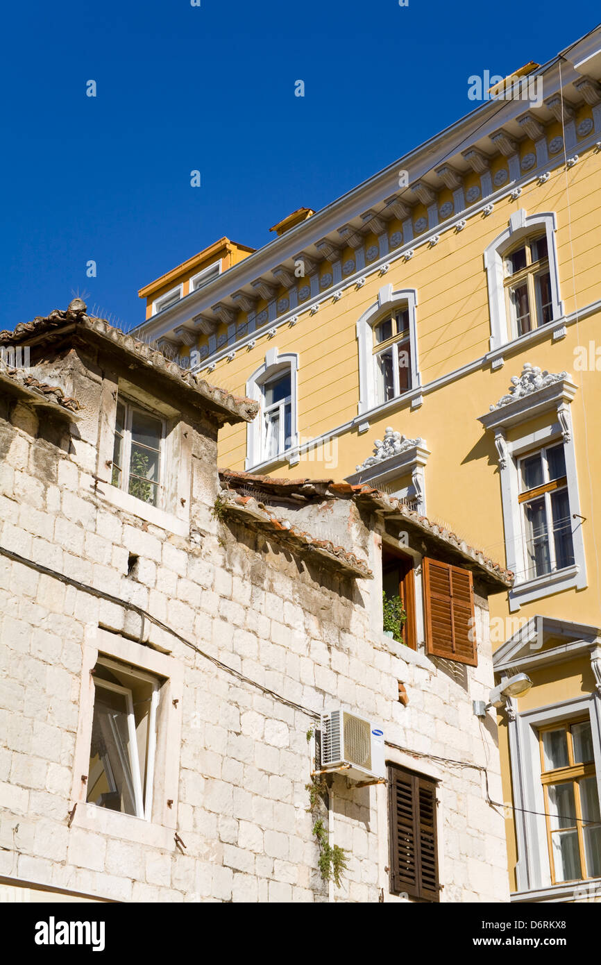 Marmontova Street in Split, Croatia, Europe Stock Photo - Alamy