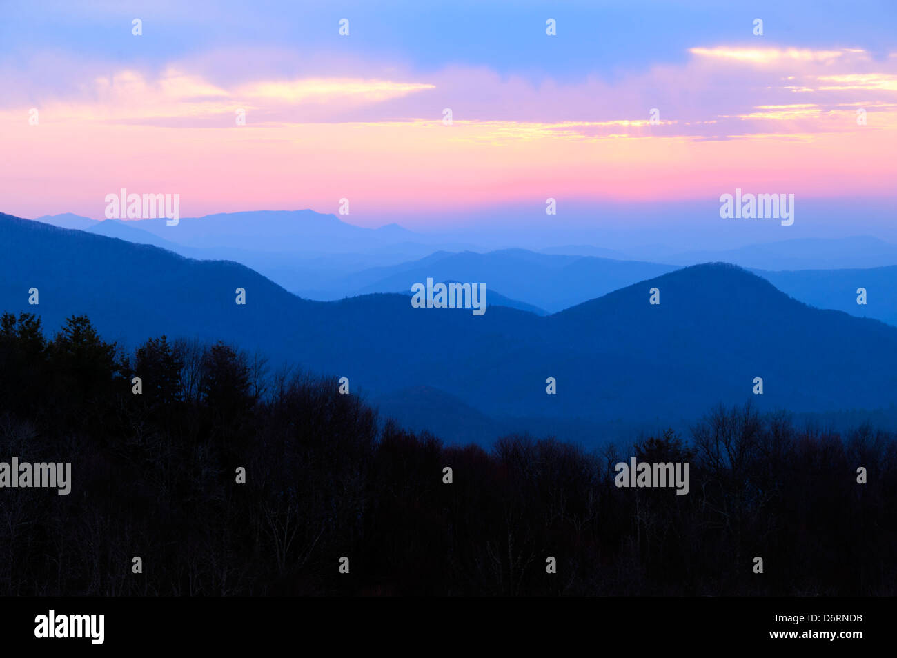 Blue Ridge Mountain sunset, hazy blue mountains, Max Patch, Smoky ...