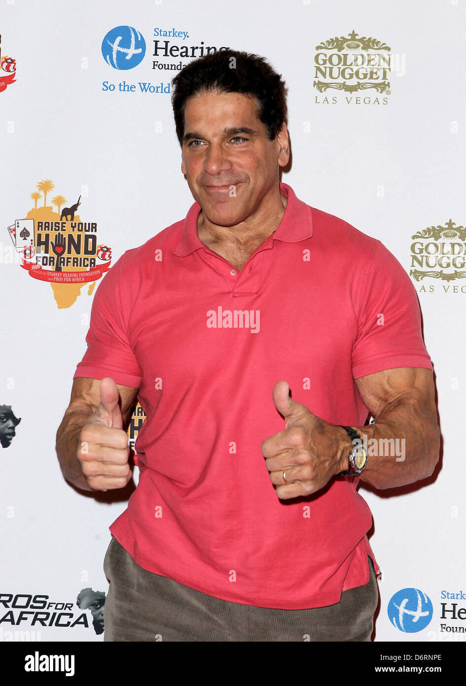 Lou Ferrigno Celebrities, Poker Pros and Football Stars Raise Their ...