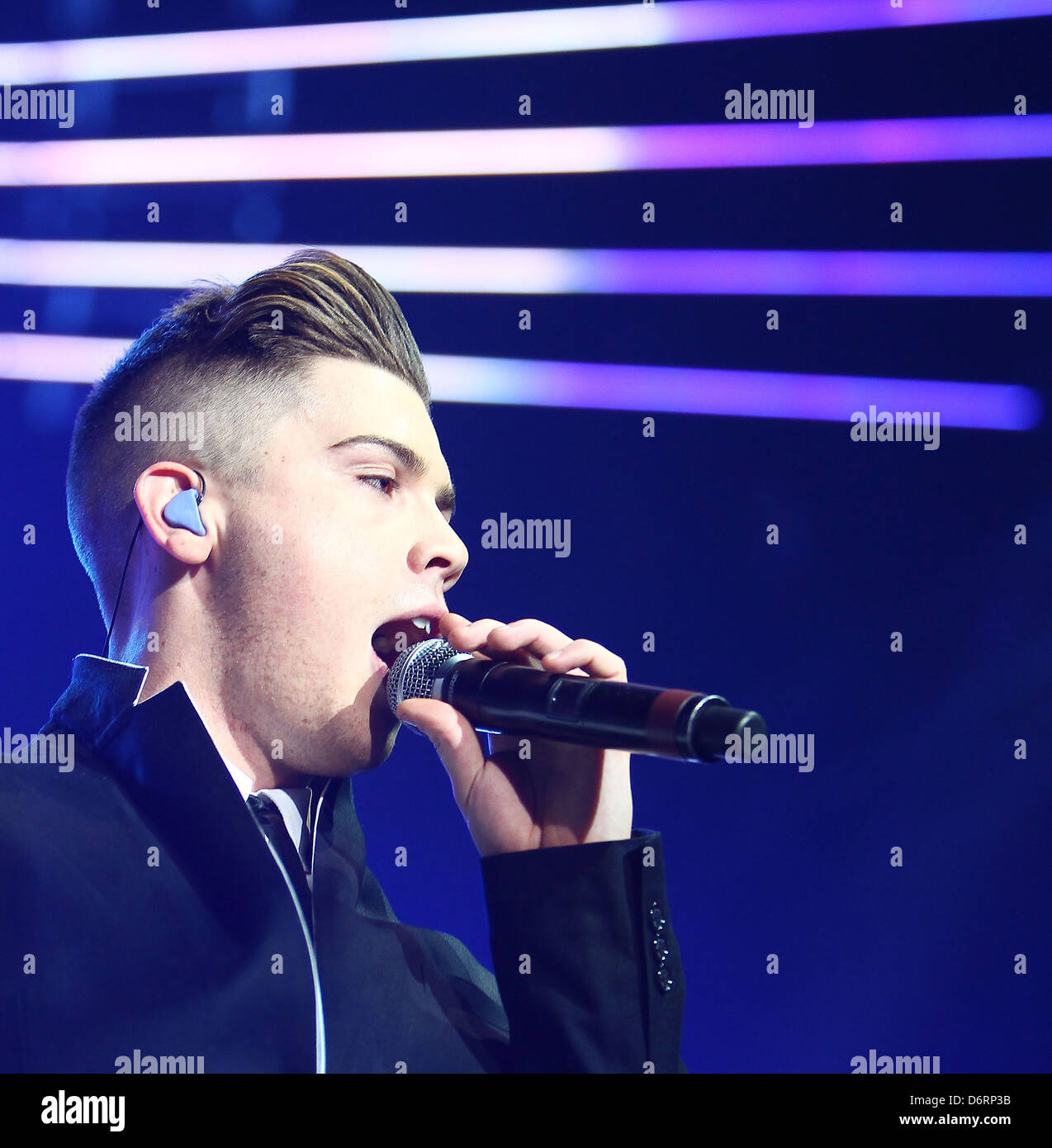 Aiden Grimshaw performances from the opening night of 'The X Factor ...